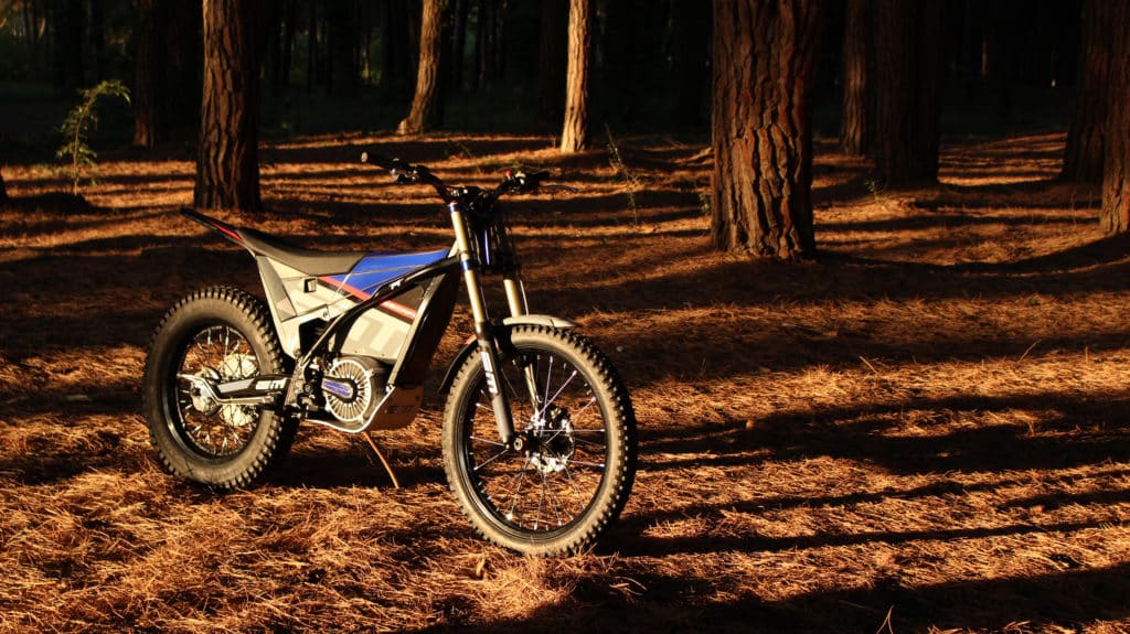 Electric Motion "Escape Day" Video - Electric Cycle Rider