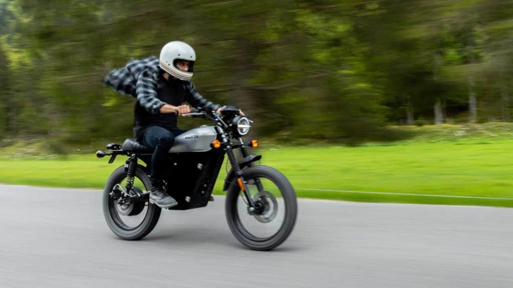 Bike Of The Week: Black Tea Bonfire - Electric Cycle Rider