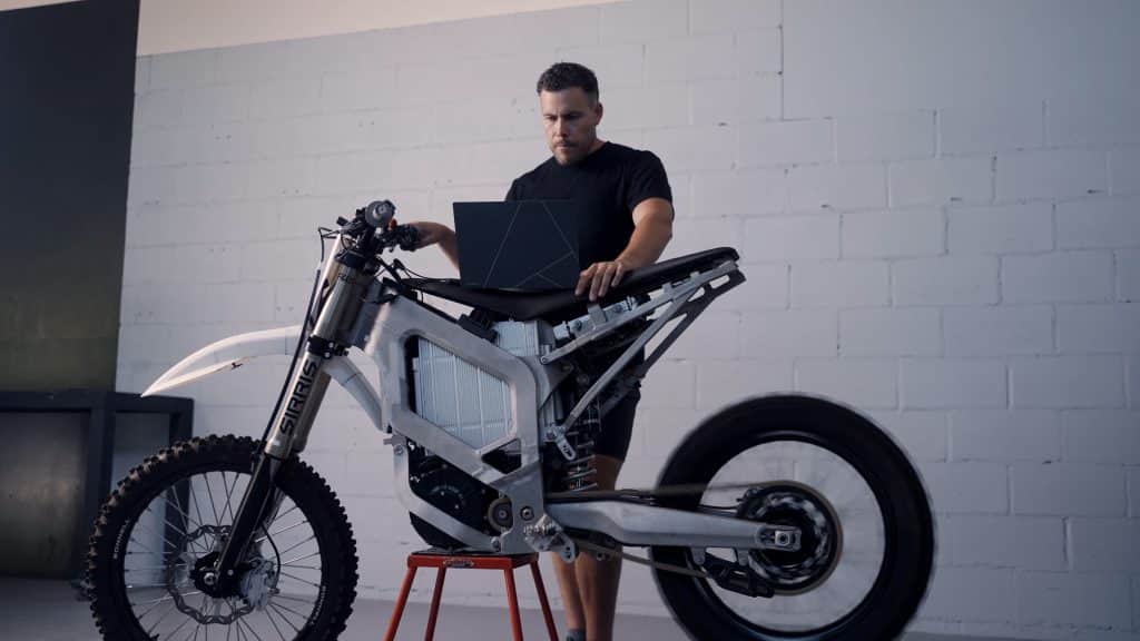 Bonnell 805 & 902: New High-Performance Electric Dirt Bikes Revealed ...