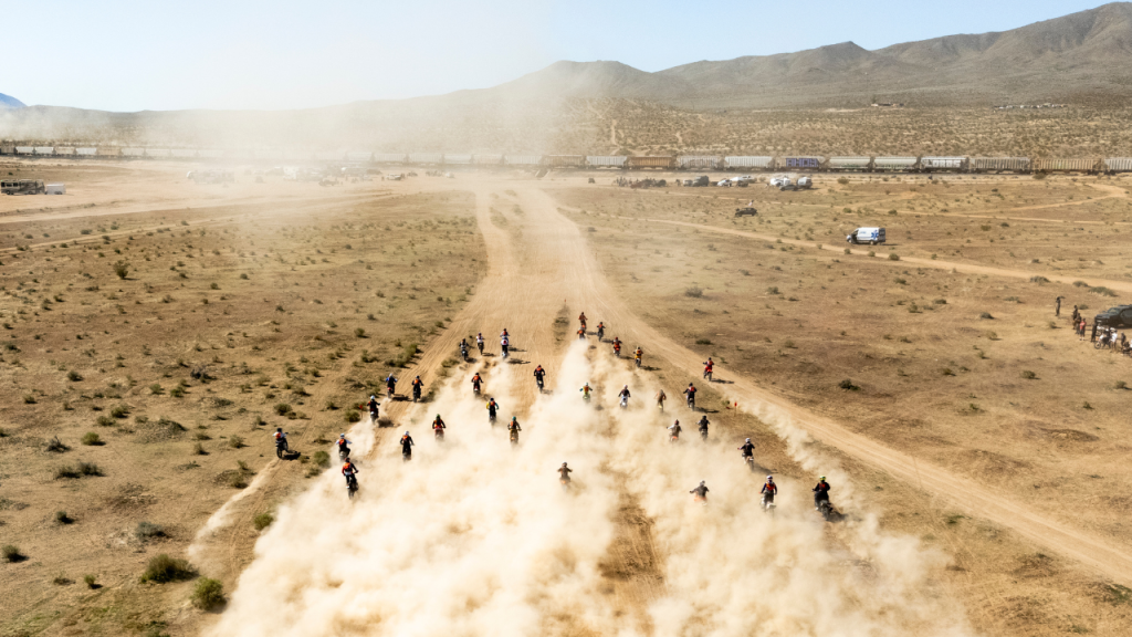 Bonnell 805 & 902: New High-Performance Electric Dirt Bikes Revealed ...