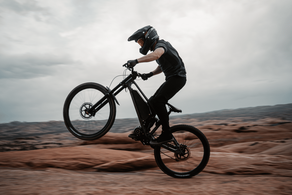 Bonnell 775 Series: High-Performance e-MTBs - Surron Europe