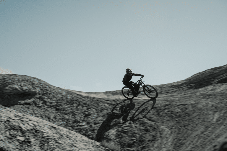 Bonnell 775 Series: High-Performance e-MTBs - Surron Europe